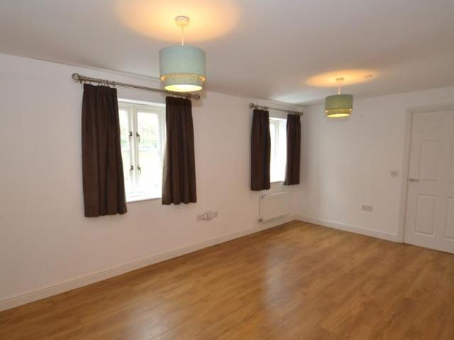 Veale Drive, Exeter