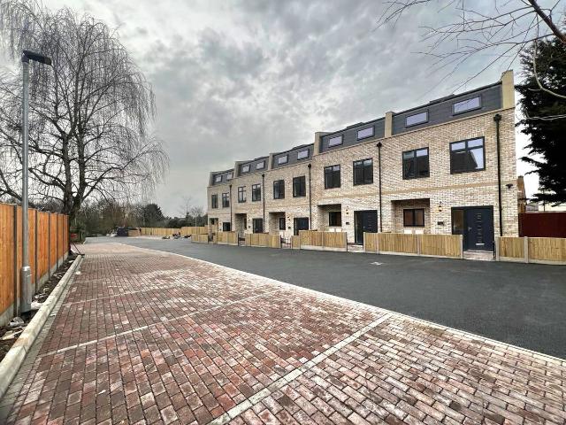 Veer Drive, Harrow HA1, 4 bed terraced house to rent, £7,500 pcm | PrimeLocation