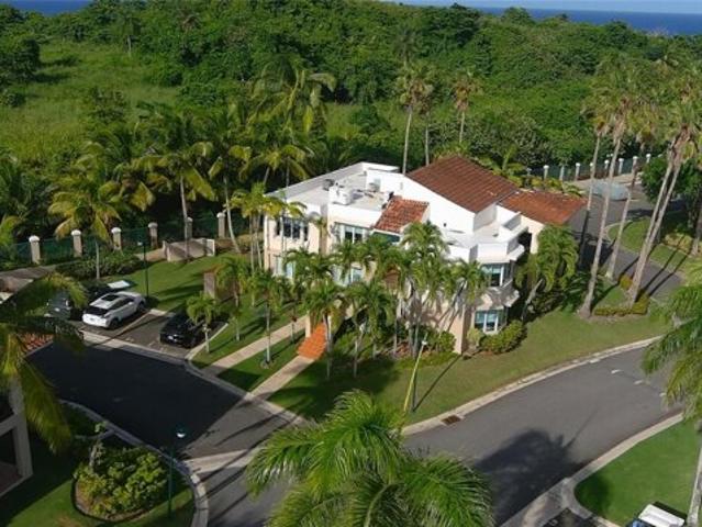 Vega Alta, Home For Sale