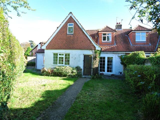Vegal Crescent, Englefield Green, Egham TW20, 6 bed semi detached house to rent, £3,000 pcm | PrimeLocation