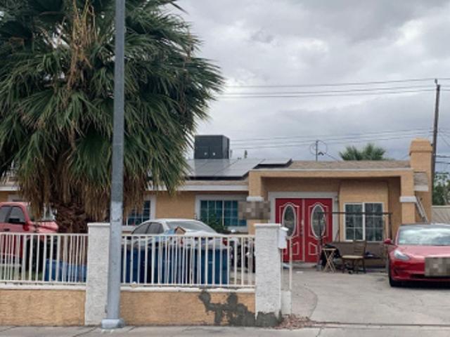 Vegas Valley Dr