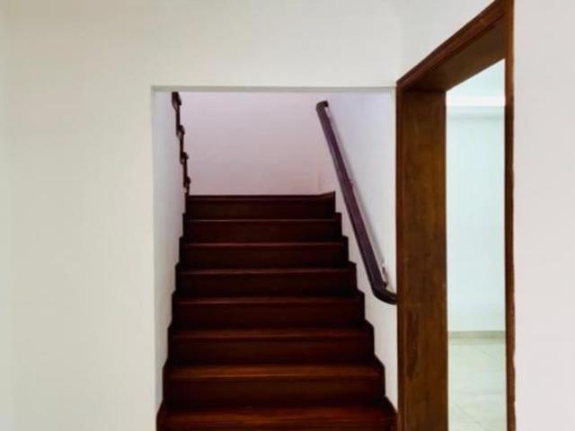 VELEIROS, SOBRADO, 04 DORMS, 02 SUITES