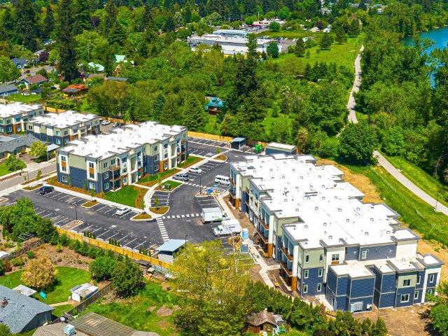 Velo 1 Bedroom Apartment for Rent at 425 River Rd, Eugene, OR 97404 River Road