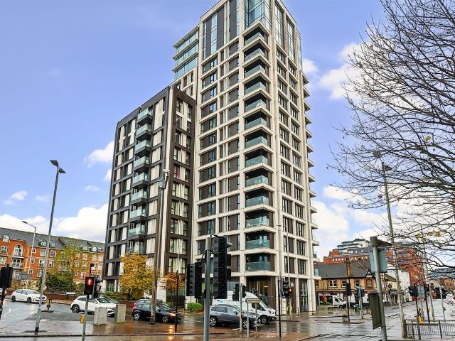 Verto, Reading RG1, 2 bed flat to rent, £1,800 pcm | PrimeLocation