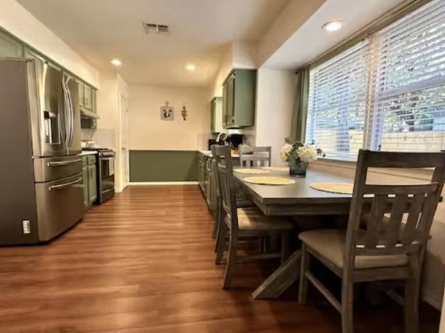Very near Downtown Austin House with plenty of spa