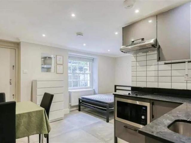 Very Near Leigh Street Area, Russel Square Area WC1H, Studio to rent, £1,850 pcm | PrimeLocation