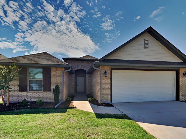 Very Nice 4 Bedroom 2 Bath Home in Yukon Schools