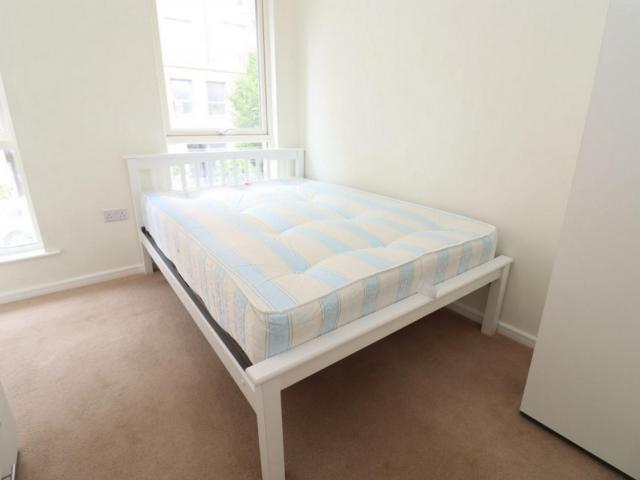 Very nice double bedroom in Acton Has a Room