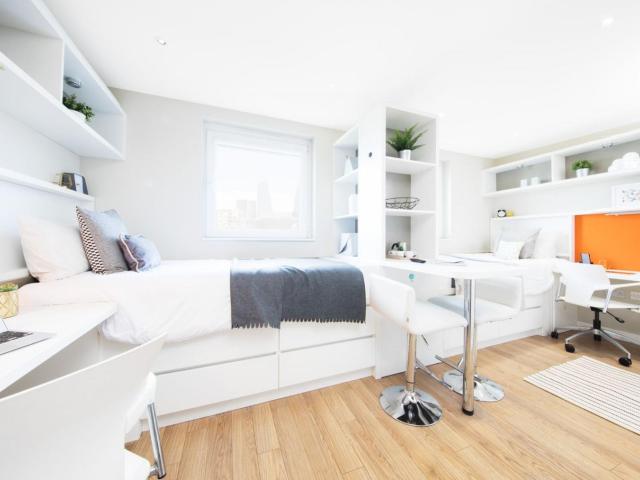 Very cool studio in a residence, in Whitechapel Has a Room