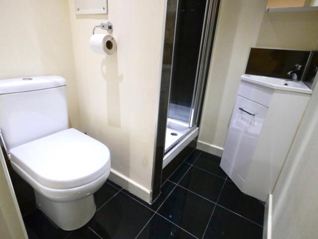 Very comfy studio near Gladstone Park Has an Apartment