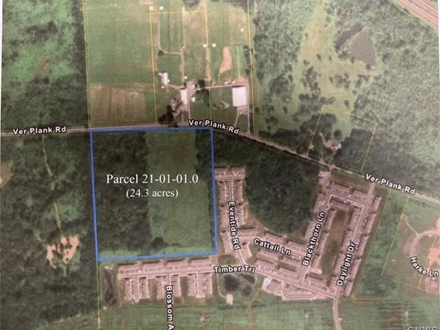 Ver Plank Rd, Clay, NY 13041