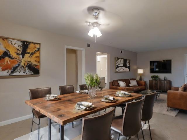 Verano at the Heights Apartments 2 Bedroom Apartment for Rent at 3031 Eisenhauer Rd, San Antonio, TX 78209 Oak Park Northwood