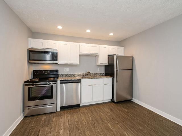 Veranda at Speedway 1 Bedroom Apartment for Rent at 6038 W 25th St, Speedway, IN 46224 Speedway