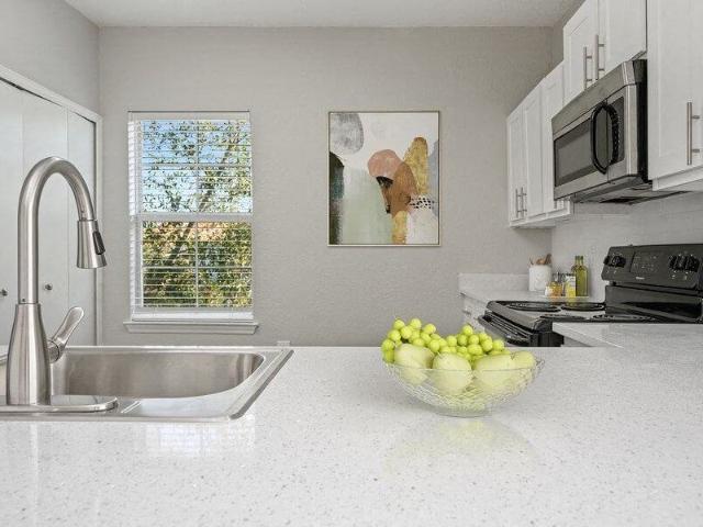 Veranda at Westchase 2 Bedroom Apartment for Rent at 12401 W Hillsborough Ave, Tampa, FL 33635