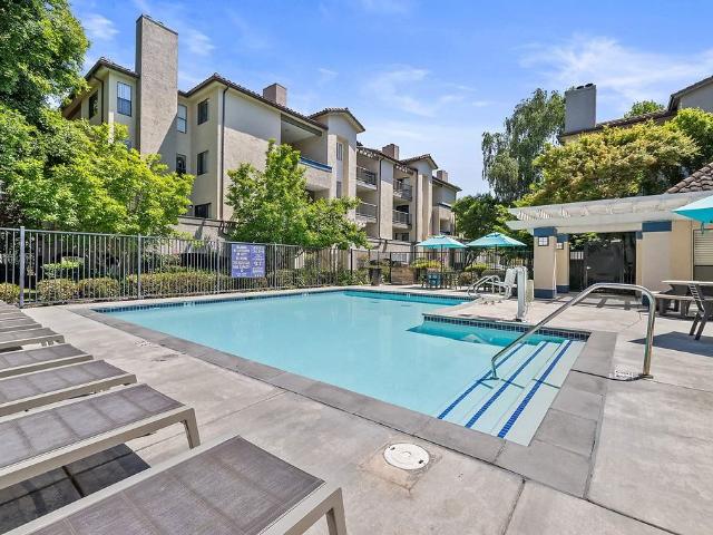 Verandas 2 Bedroom Apartment for Rent at 33 Union Sq, Union City, CA 94587