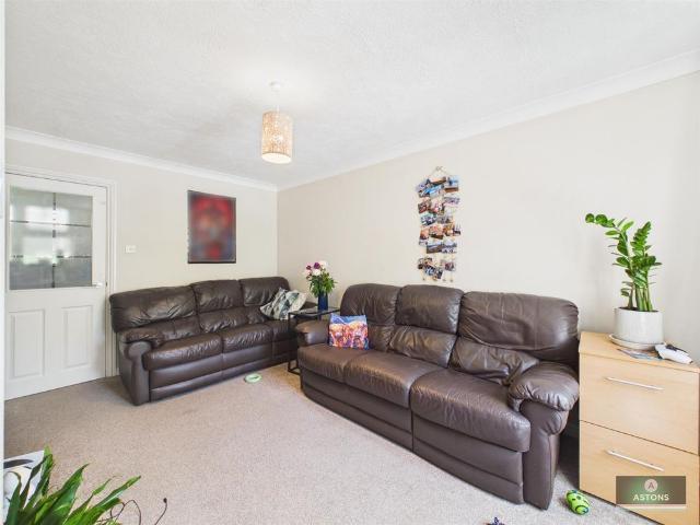 Verbania Way, East Grinstead