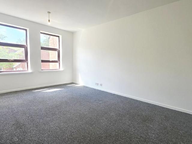 Verbena Close, West Drayton UB7, 2 bed maisonette to rent, £1,700 pcm | PrimeLocation