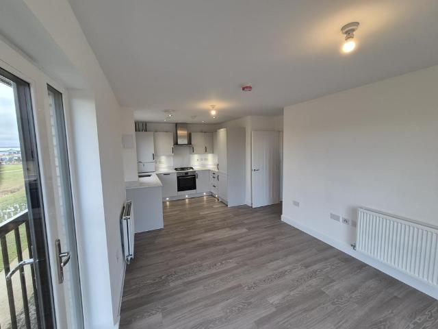 Verde Avenue, Wixams MK42 2 bed apartment to rent £1,495 pcm £345 pw