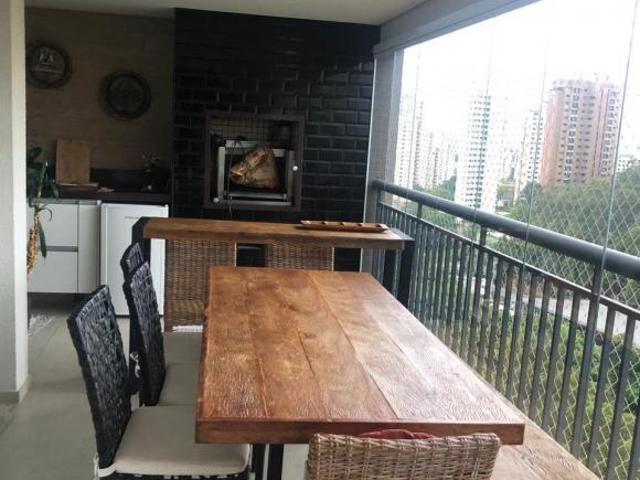 VERDE MORUMBI. LAZER DE RESORT, AMPLA VARANDA GOURMET. DECORADO POR ARQUITETO!