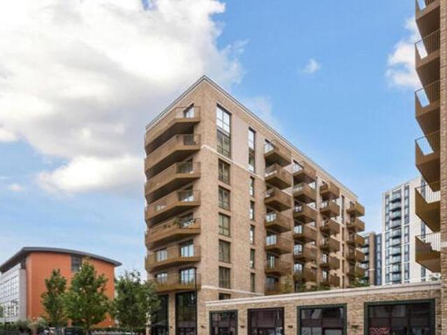 Verdo, Brentford, 3 Bedroom Apartment