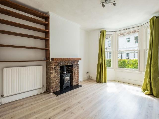 Vere Road, Brighton BN1, 1 bed flat to rent, £1,300 pcm | PrimeLocation
