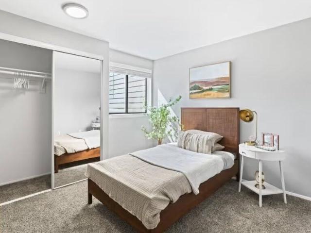 Veri on Cascade Forest Heights 2 Bedroom Apartment for Rent at 750 Cascade St, Oregon City, OR 97045 Barclay Hills
