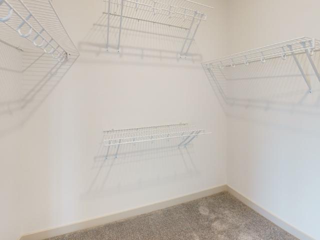 Veridian 1 Bedroom Apartment for Rent at 5039 Delhi Rd, Cincinnati, OH 45238
