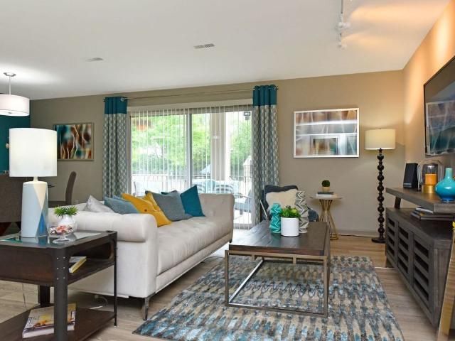 Veridian Castleton 2 Bedroom Apartment for Rent at 7503 Ivywood Cir, Indianapolis, IN 46250 Allisonville