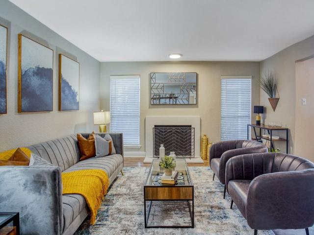 Verlaine on the Parkway 2 Bedroom Apartment for Rent at 5151 Verde Valley Ln, Dallas, TX 75254