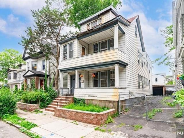 Vermont Ave, Newark, Home For Sale