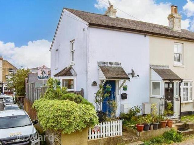 Vermont Road, Rusthall, 2 Bedroom End