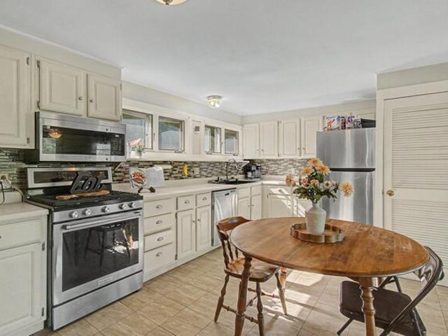 Vermont Route,waterville, Home For Sale