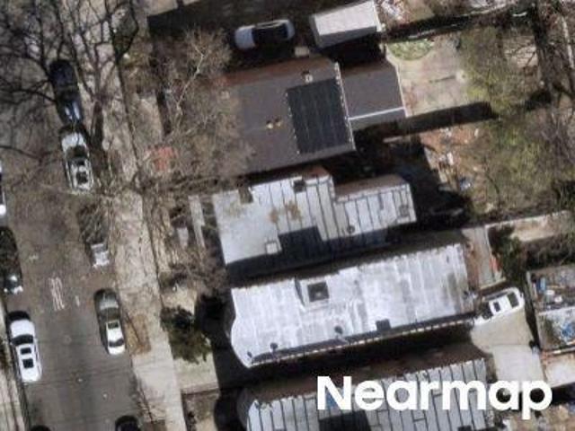 Vermont St