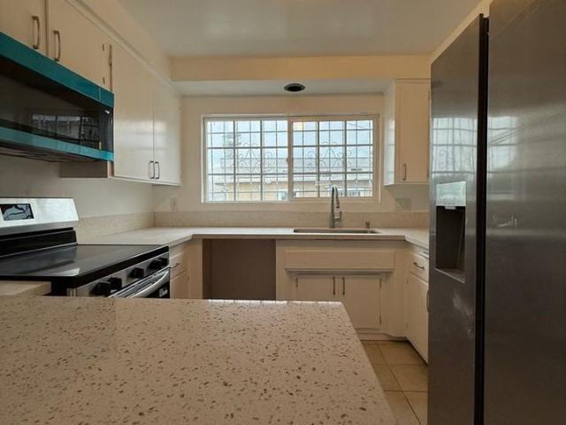 Vermont 2 Bedroom Apartment for Rent at 16920 S Vermont Ave, Los Angeles, CA 90247 Harbor Gateway North