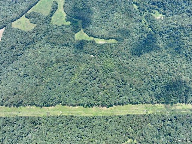 Vernaci Ln, Pacific, MO 63069