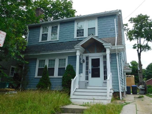 Verndale Ave