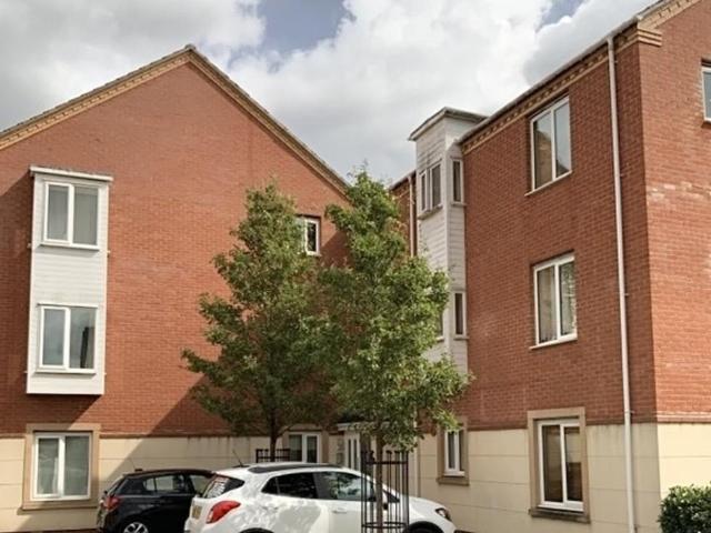 Verney Road, Banbury OX16 2 bed apartment to rent £1,050 pcm £242 pw