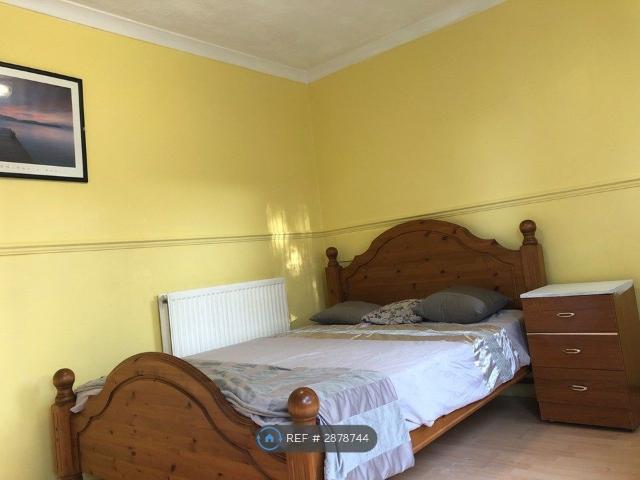Verney Road, Slough SL3, Room to rent, £660 pcm | PrimeLocation