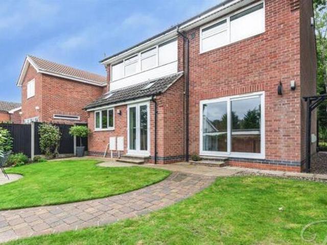 Vernon Crescent, Ravenshead, 4 Bedroom Detached