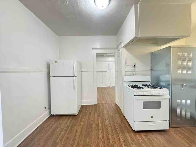 Vernon Ave 458 2 Bedroom Apartment for Rent at 458 W Vernon Ave, Los Angeles, CA 90037 Voices of 90037
