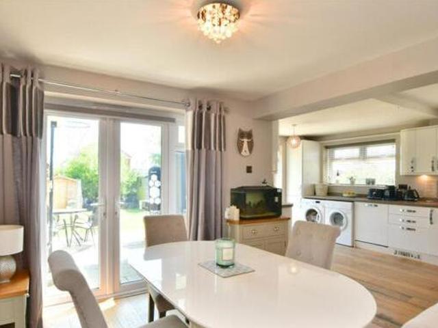 Vernon Avenue, Woodingdean, 4 Bedroom Semi detached