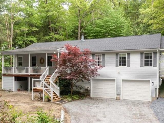 Vernon Dr, Glocester, Home For Sale