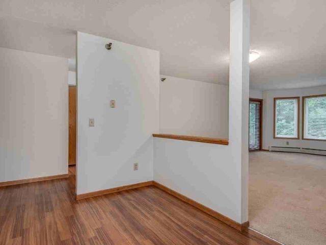 Vernon Oaks Apartments 1 Bedroom Apartment for Rent at 5400 Vernon Ave S, Edina, MN 55436 Edina