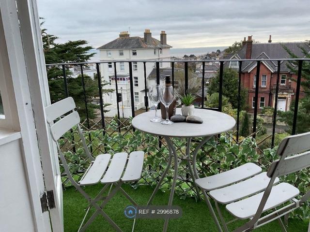 Vernon Square, Ryde PO33, 2 bed flat to rent, £925 pcm | PrimeLocation