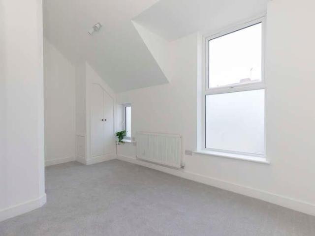 Vernon Place, Cheltenham, GL53