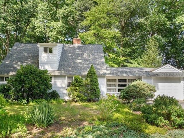 Vernon Rd, Natick, Home For Sale