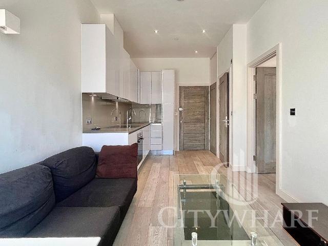VERONA APARTMENTS, WELLINGTON STREET, SLOUGH, BERKSHIRE, SL1