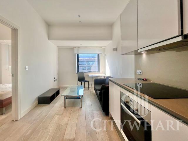 VERONA APARTMENTS, WELLINGTON STREET, SLOUGH, BERKSHIRE, SL1