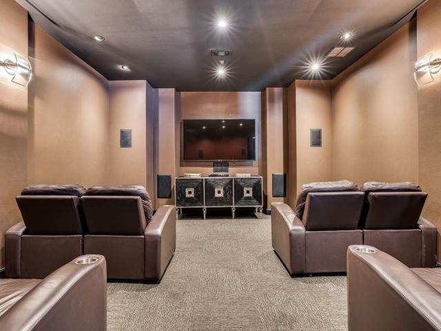 Verona by Palladium 2 Bedroom Apartment for Rent at 13330 Noel Rd, Dallas, TX 75240