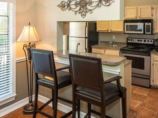 The Versailles Apartments 1 Bedroom Apartment for Rent at 4900 Pear Ridge Dr, Dallas, TX 75287